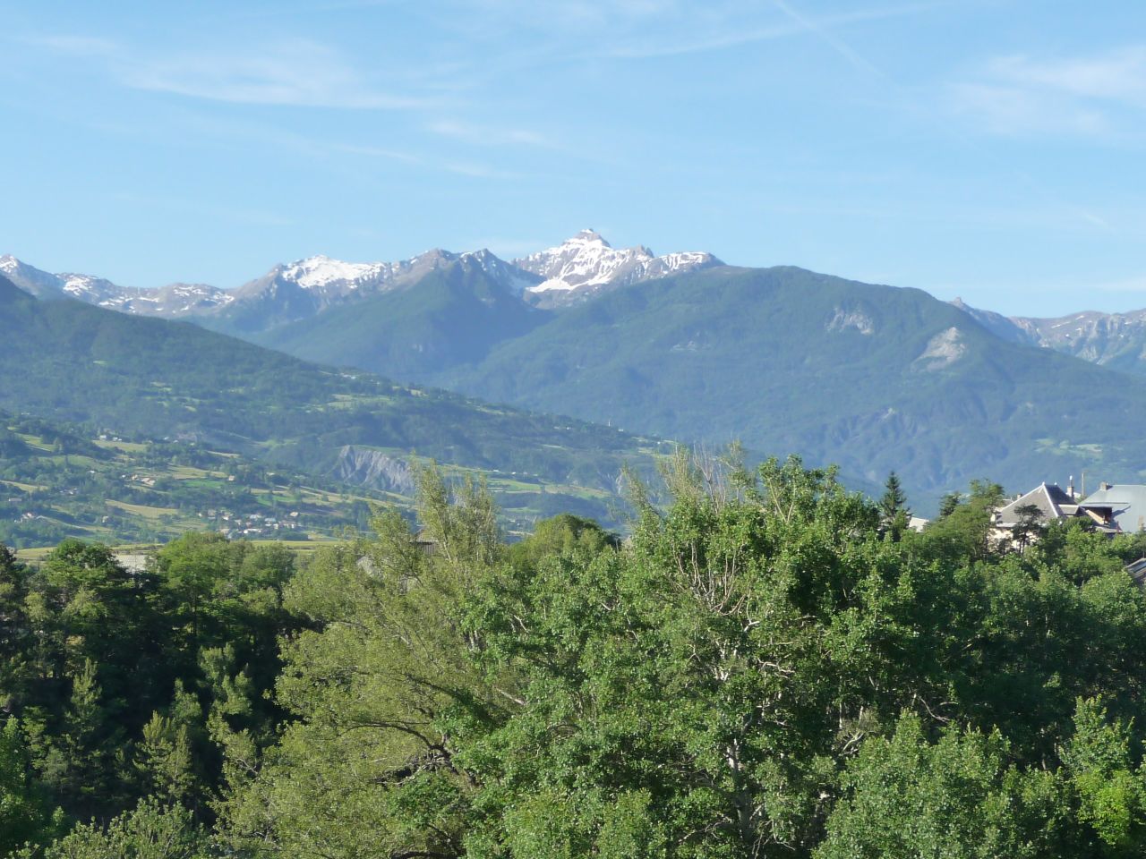 DAY 14: 15/6 Chateauroaux Les Alpes to Pallon | Hiking the GR6, GR5 ...
